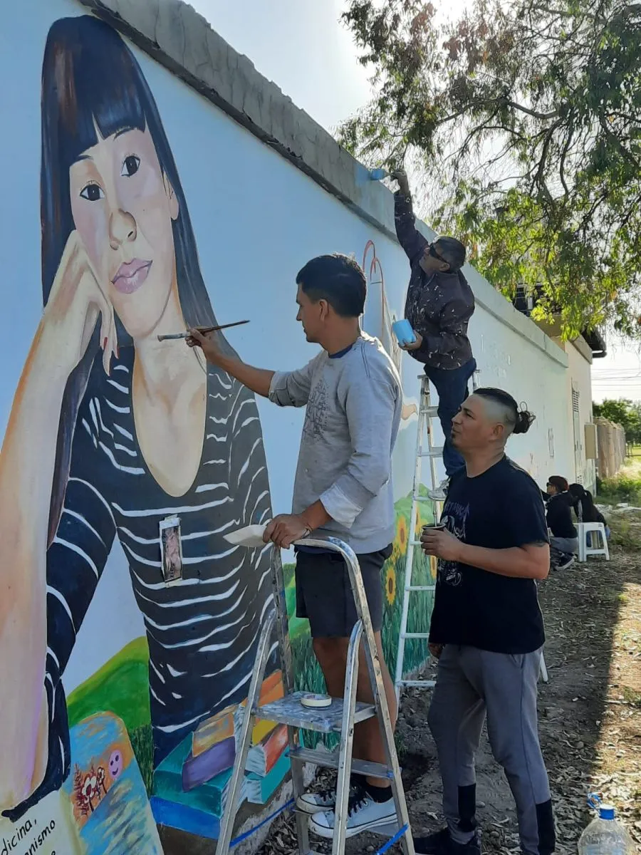 El mural que reclama memoria y justicia para Agustina en una calle ...